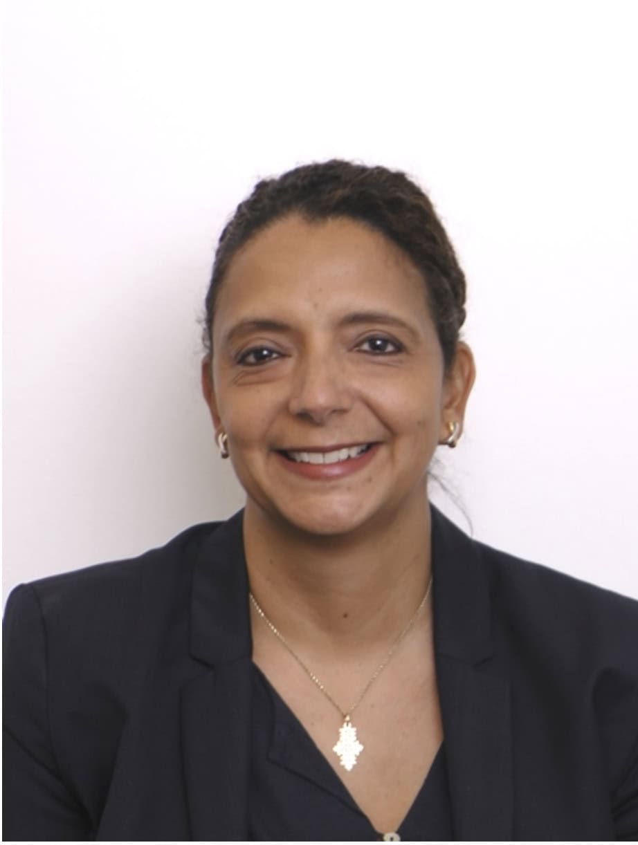 Helena Love Book LR | Live Talks Los Angeles